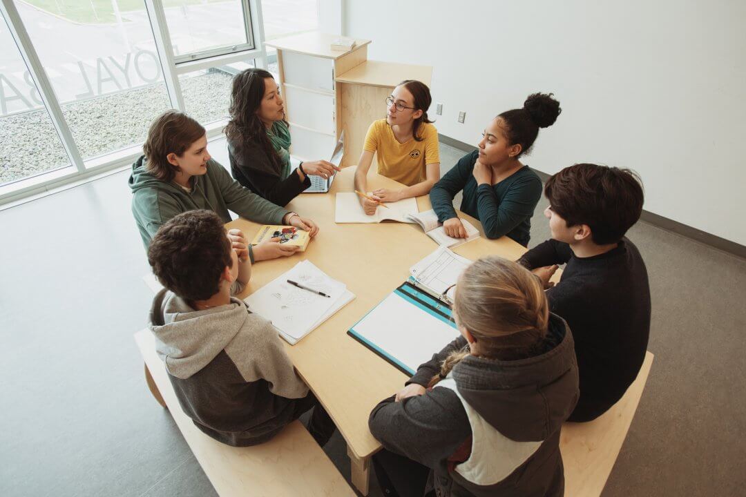 Project Profile: High School Learning Environments - Natural Pod