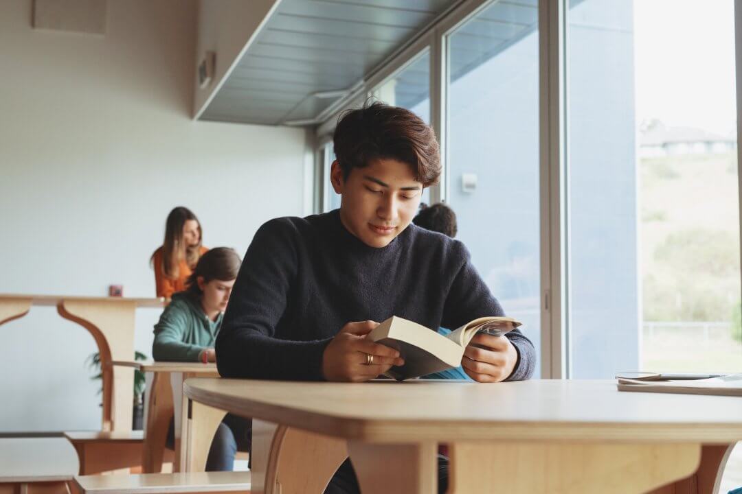 Project Profile: High School Learning Environments - Natural Pod